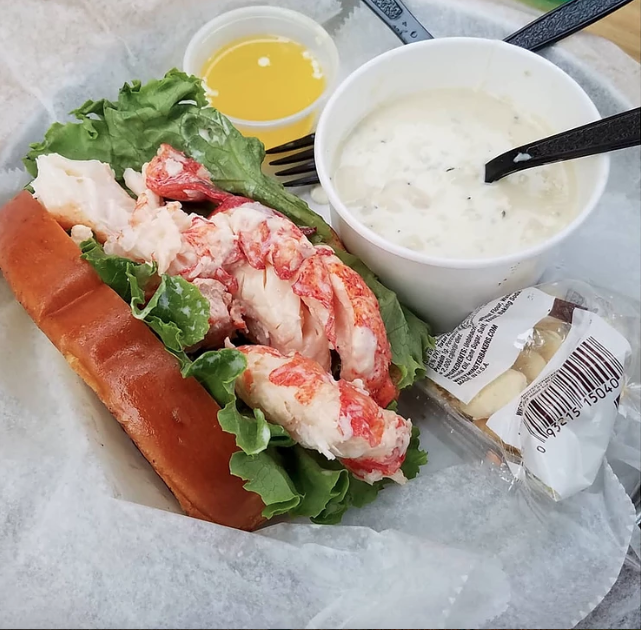 Quahog Republic (MA) - New England Travel Journal